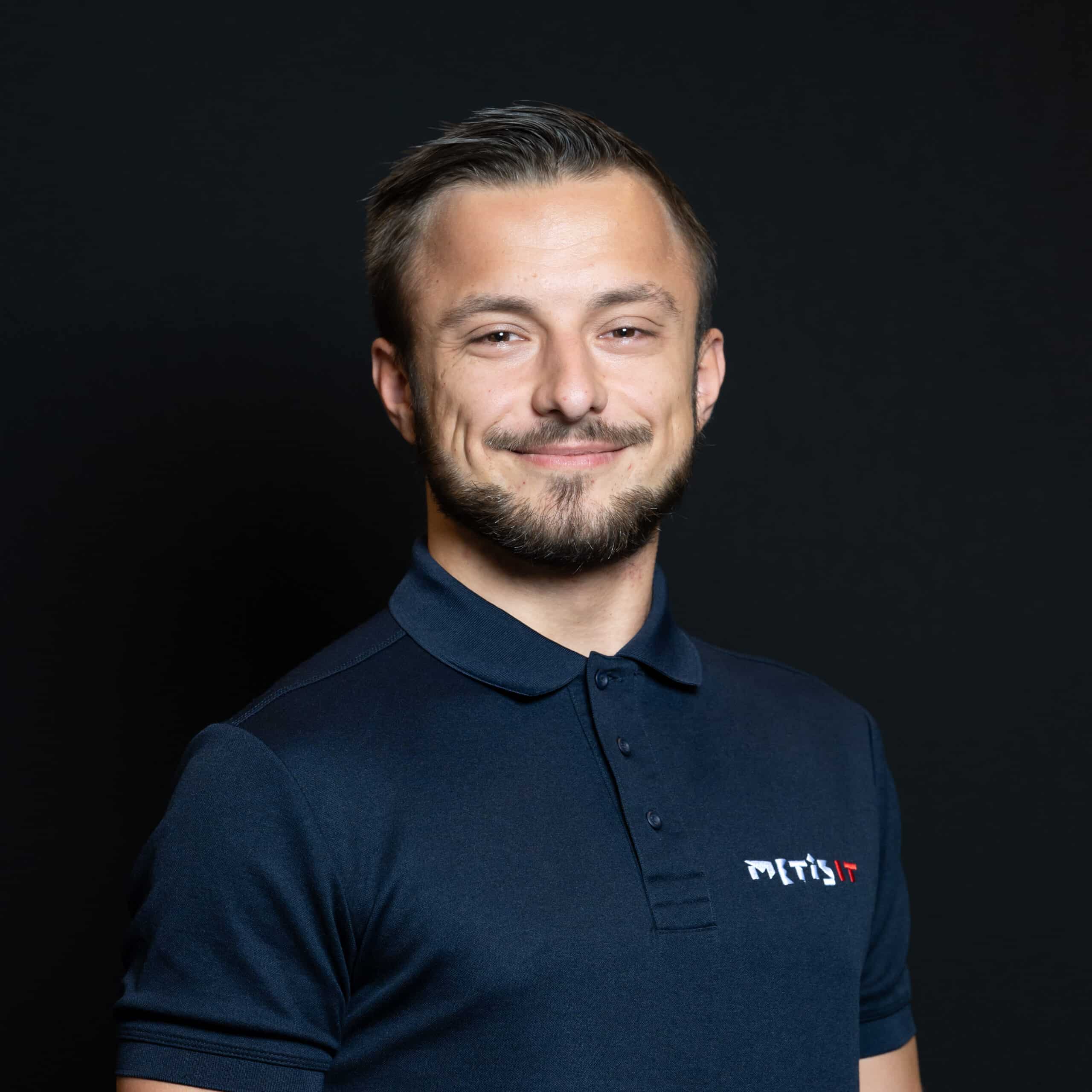 Szymon Jasinski - Metis IT